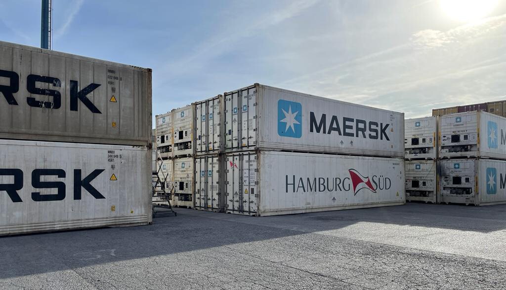 Container Maintenance and Repair - APM Terminals