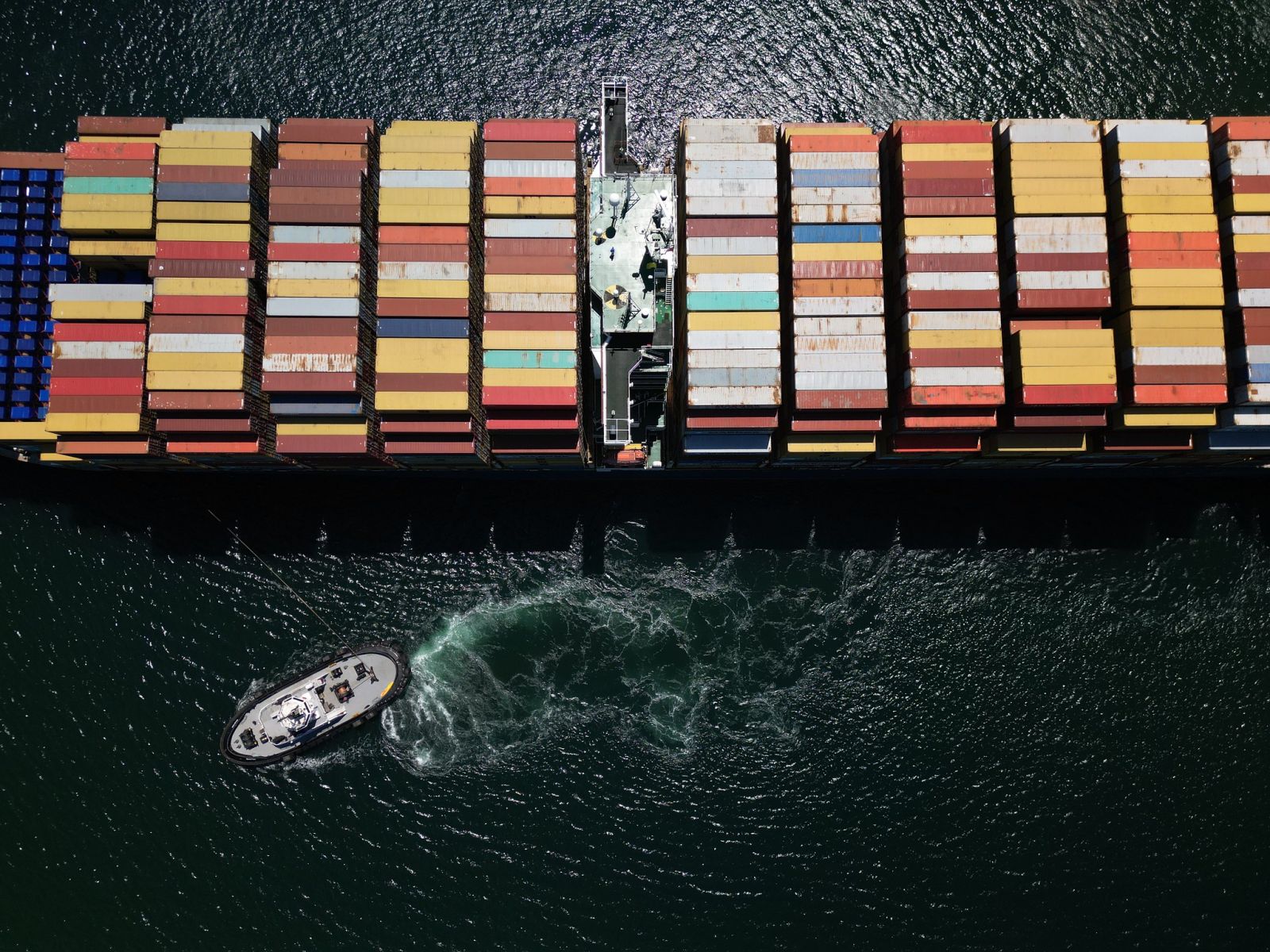 Ocean Vessel Operations - APM Terminals