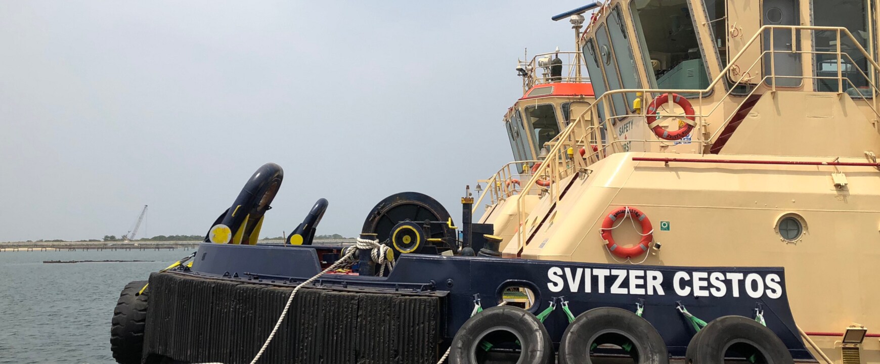 Tug & Pilot Boat Rental - APM Terminals