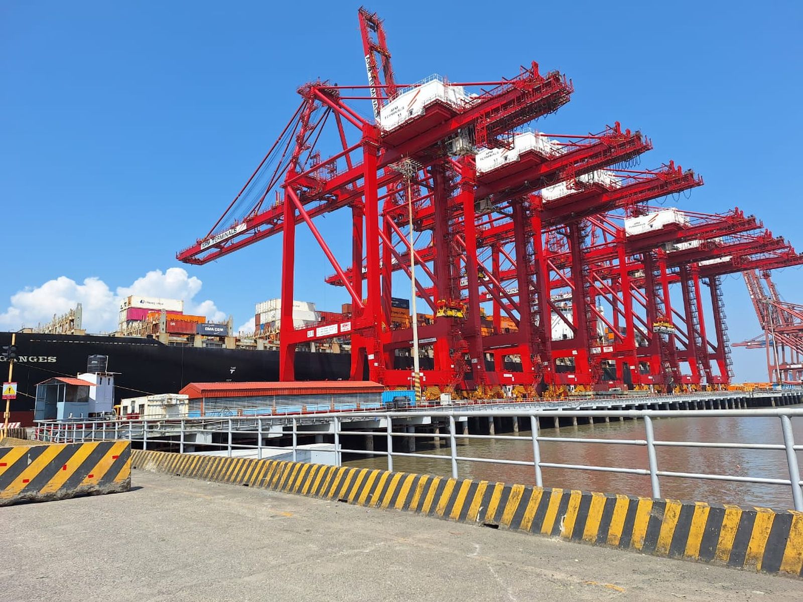 Our Terminal - APM Terminals