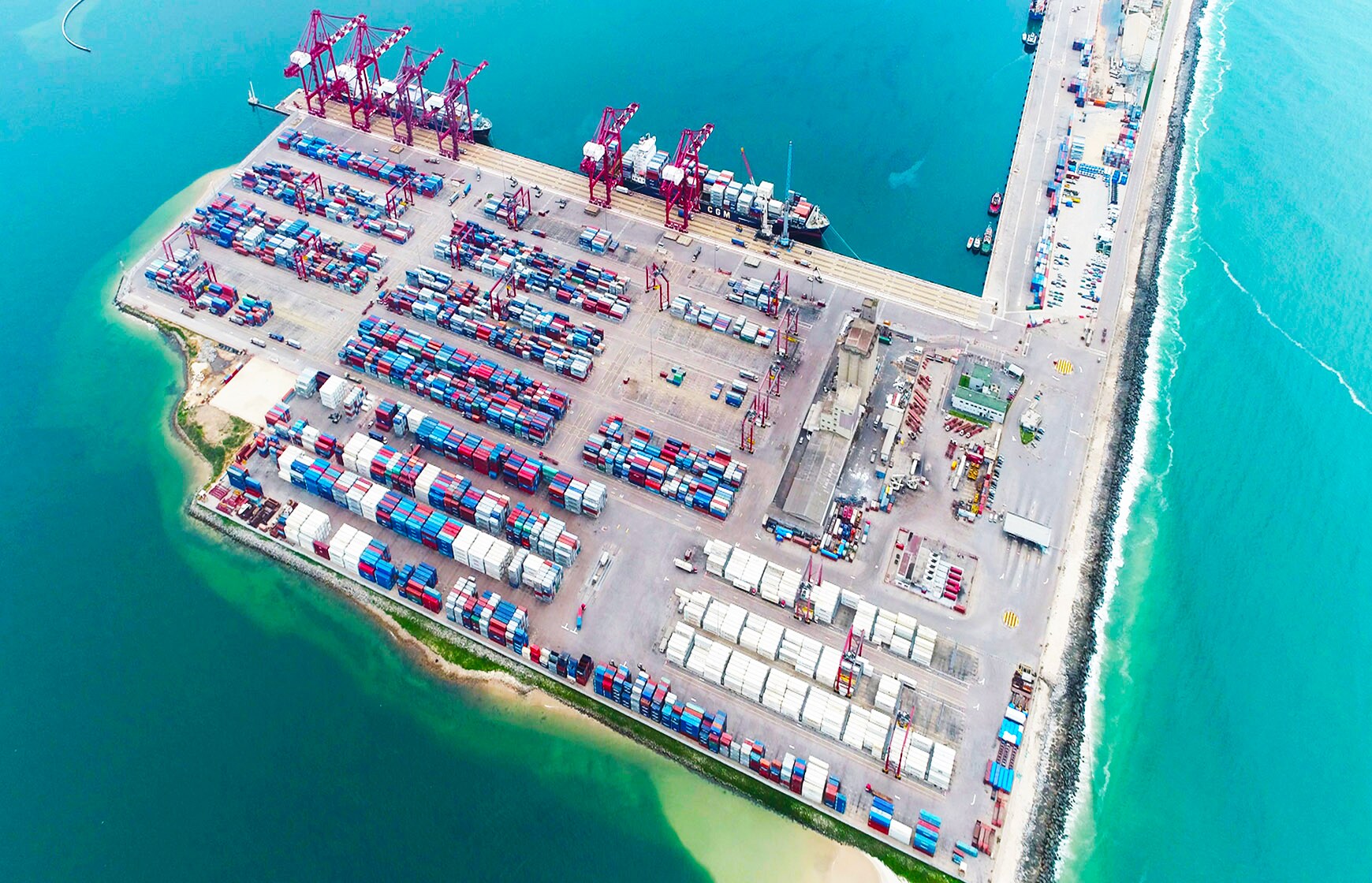 Intermodal Connections - APM Terminals